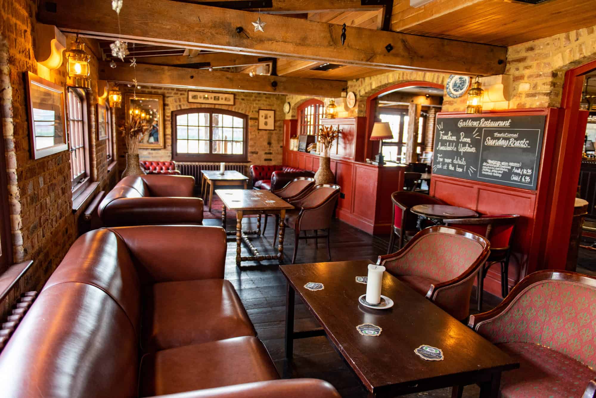 Live in Pub Management Jobs - Run a Samuel Smiths pub