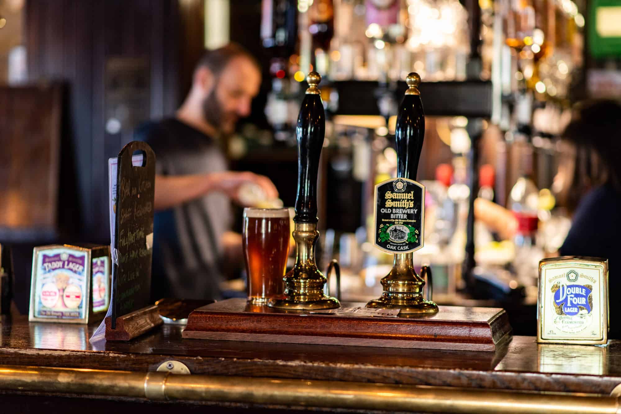 Team Members - Run a Samuel Smiths pub