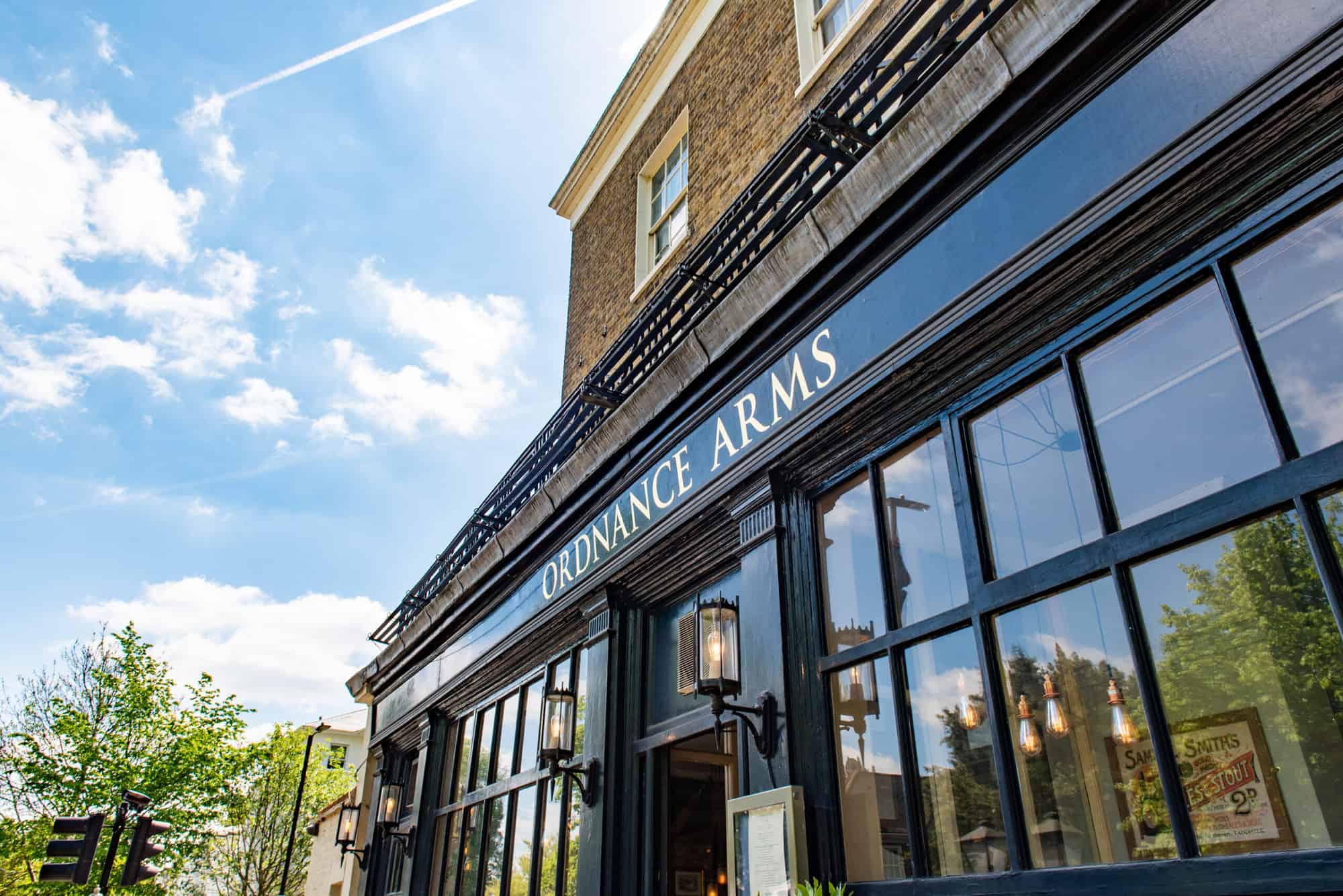 Apply Now - Run a Samuel Smiths pub