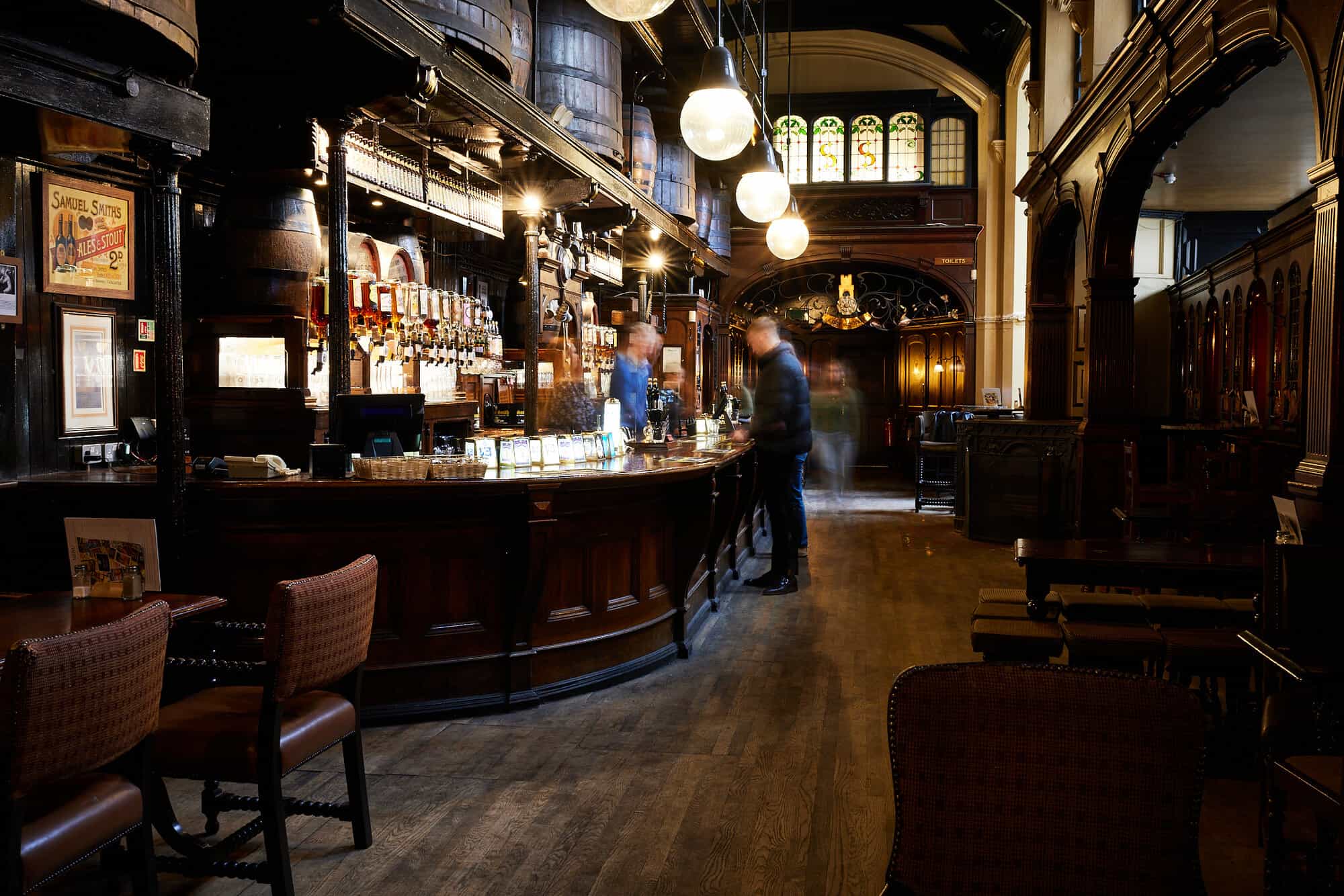 Live in Pub Management Jobs - Run a Samuel Smiths pub