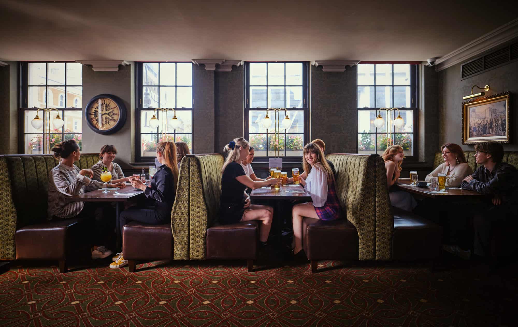 Live in Pub Management Jobs - Run a Samuel Smiths pub